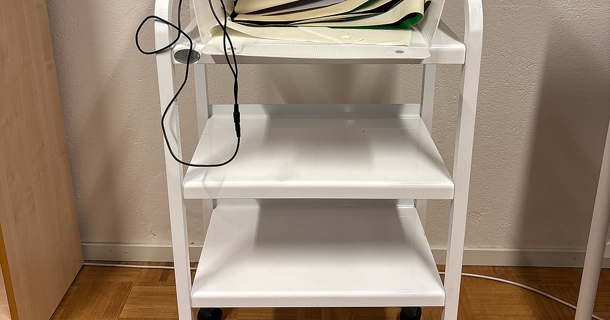 Fotostudio inkl. vagn säljes via nätauktion - Budi Auktioner